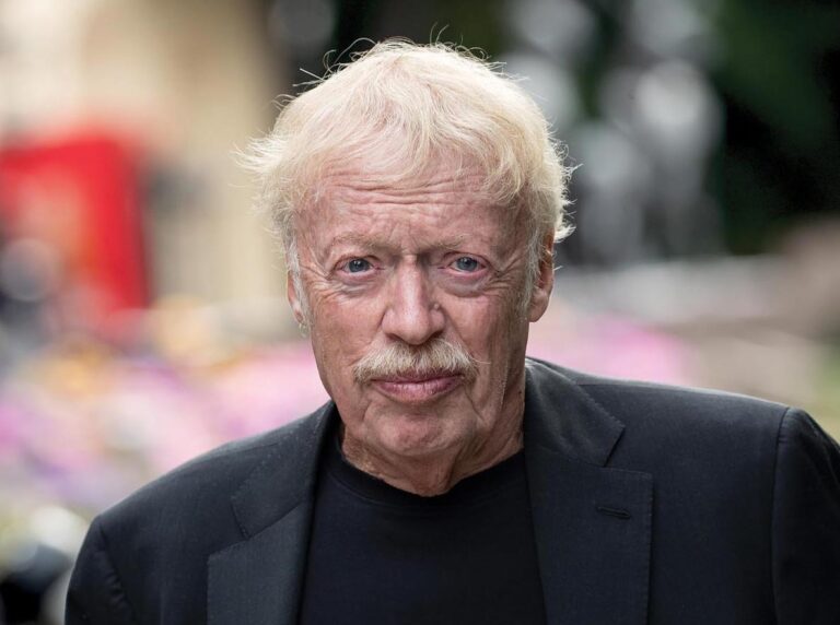 25 người giàu nhất thế giới