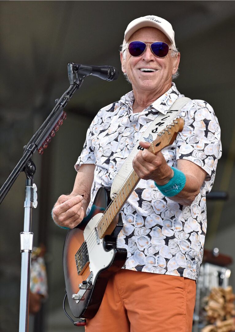 Forbes 400: Tỉ phú miền nhiệt đới Jimmy Buffett